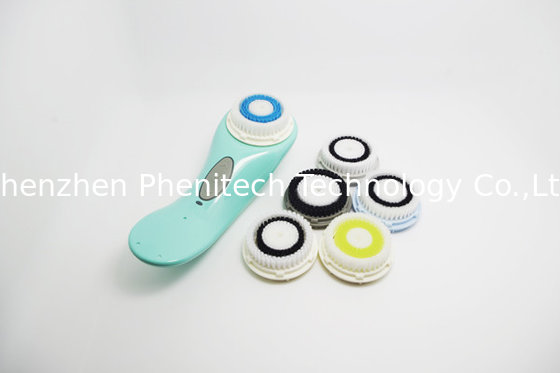 Portable Waterproof Electric Facial Cleansing Brush For Oily Skin Face Wash