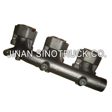 HOWO A7 Truck Parts VG2600111137 Front Exhaust Manifold
