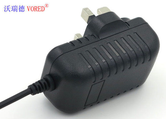 5.5V 2A AC DC USB Charger , RoHS PC ABS Material Universal AC DC Adapter