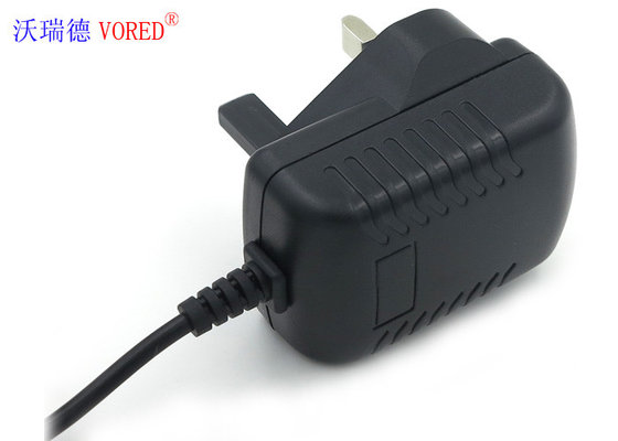 UK Plug Lithium Battery Charger 100-240V AC 50 / 60HZ Input Plug In Connection