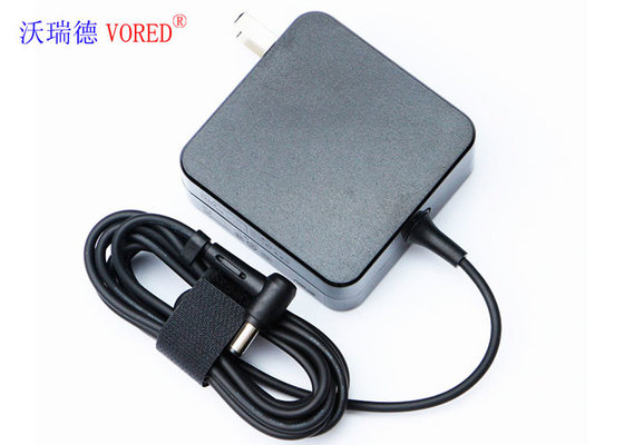 Universal DC Laptop Power Adapter Class A Insulation Strength Plug In AC Inlet