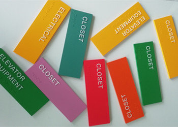 Straight Edge Ada Braille Signs Grade II Braille , Thermoforming Signage For Room ID