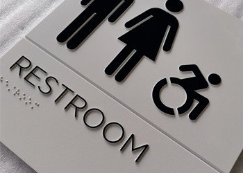 Grade 2 Braille ADA Compliant Restroom Signs Thermoforming Customized Color