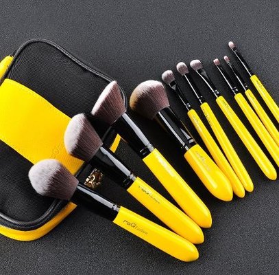 Professional makeup brush set,makeup brush set,Face brush ,Travelling makeup brush set ,Lip brush Eye brush