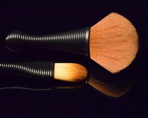 Professional makeup brush set 5 pieces,makeup brush set,Face brush ,Travelling makeup brush set ,Lip brush Eye brush
