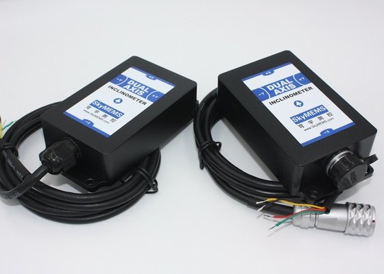 Dual Axis High Accuracy Digital Inclinometer , Electronic Inclinometer Sensor IP67 Protection