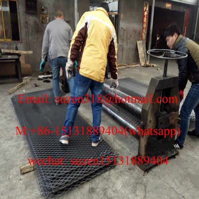 anti slip expanded metal panel for mobile dock loading bridge