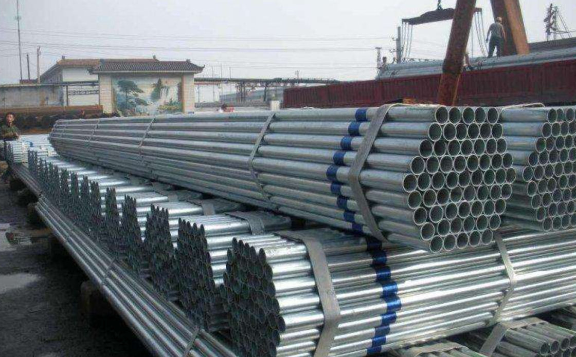 Hot selling galvanized seamless steel pipe/BS 1387/ ASTM A53 black galvanized structure steel pipe/steel plumbing pipe