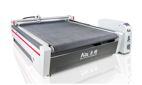 Fiberglass cutting machine