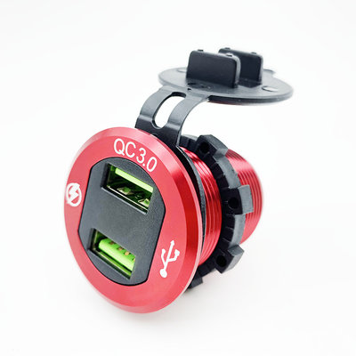 Waterproof 12V/24V QC 3.0 Quick Charger Dual USB Power Charger Socket led display with covers for car bus marine