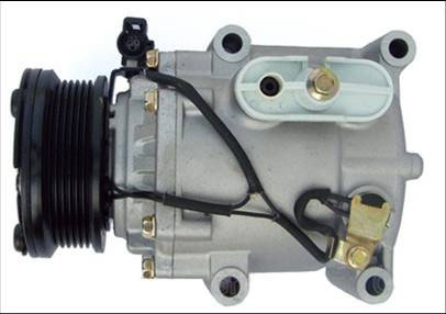 12V 6PK Auto AC Compressor , High Performance Ford Focus AC Compressor
