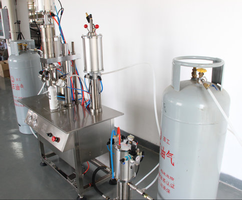 Aerosol Spray Refrigerant Filling And Sealing Machine , Under Cap Filling Machine