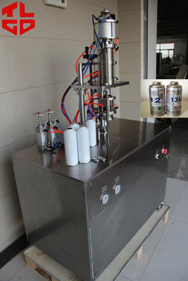 Under Cap Vacuum Aerosol Spray Filling Machine For Freon Gas , Semi Automatic