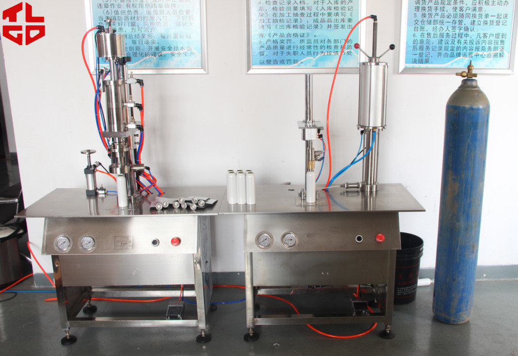 Semi-Automatic Aerosol Spray Bag On Valve Filling Machines 600-1000cans/hour Max 250ml