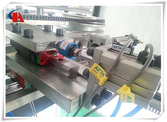 2 Cavity Plastic Bottle Molding Machine , Blow Moulding Machine Anti Vibration Structure