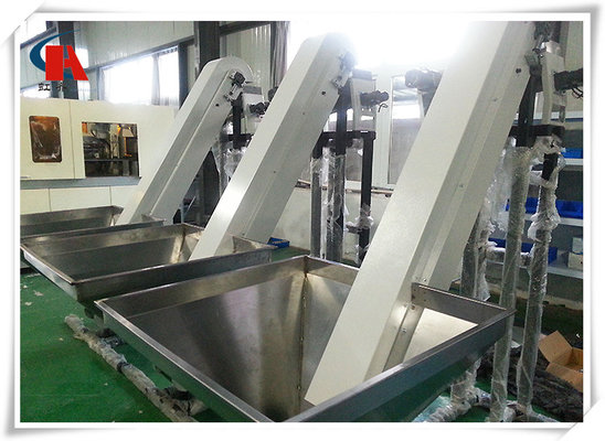 Reliable Performance Automatic Pet Blow Moulding Machine 700 - 800BPH Output