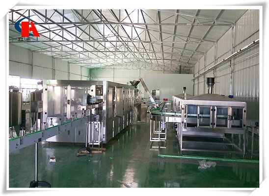5 In 1 Milk Bottle Filling Machine 380V / 50Hz Voltage Filling Range 200 - 2000ml