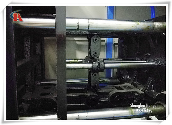 Hand Feeding Semi Automatic Pet Bottle Blowing Machine 220v / 380v 50hz