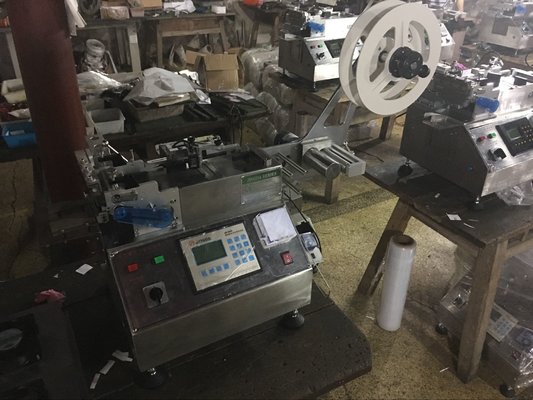 Automatic Woven Label Cutting Machine / Tape Ribbon Cutter Machine