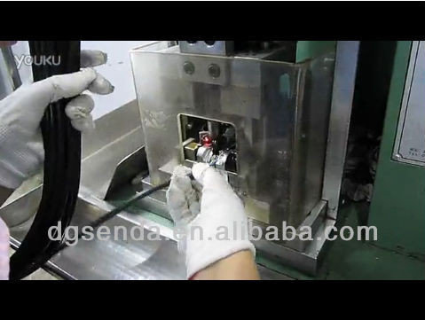 Automatic Feed Hydraulic Pipe Crimping Machine 3 Pin Plug AC220V / 50Hz