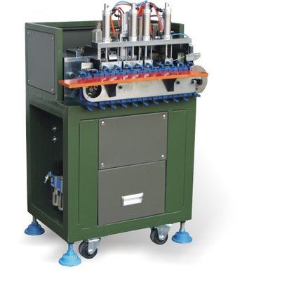 Green Full Automatic Wire Cutting Stripping Machine for 3 Core Power Cable