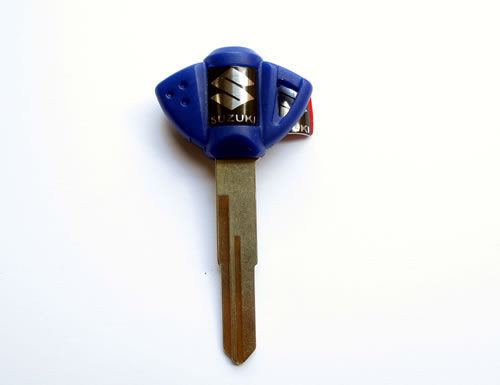 Suzuki motocycle key shell (blue color)