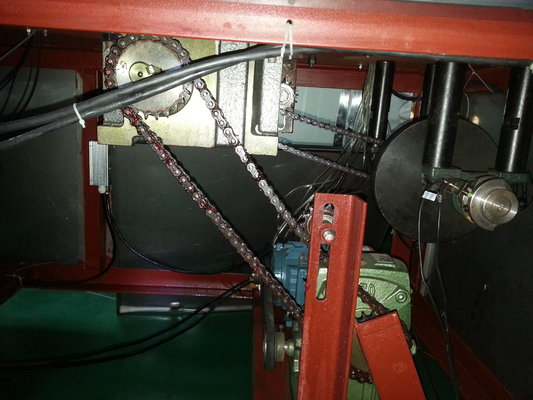 Customized Automatic Rotary Cream Bottle Filling Capping Machine supplier