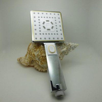 Hand Held Monsoon Shower Head , Water Saving Rain Shower Head with Adjustable Switch