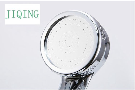 Water Purifying Shower Head , Skin Care Shower Head With Negative Ion Air Purifier