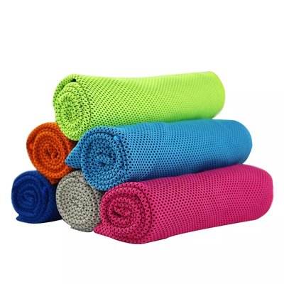 Hot silicone sleeve packing fitness outdoor sports towel cooling towel