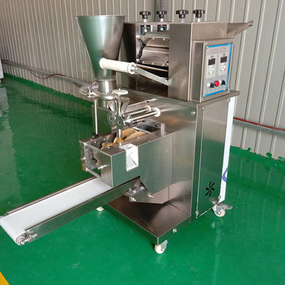 Chinese dumpling making machine price/Multi-function dumpling&samosa machine factory