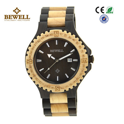 Round Face Custom Men Wooden Watches , Black Sandalwood Maple Wooden Style Watches