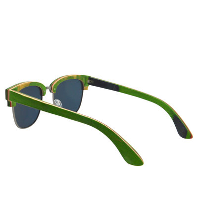 Fun and fashion Cat 3 UV400 resistance green skateboard sunglasses