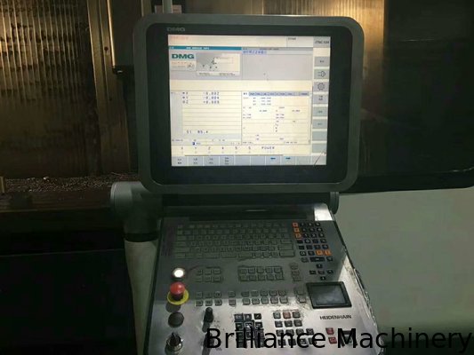 2014 Deckel Maho DMF260 vertical machining center