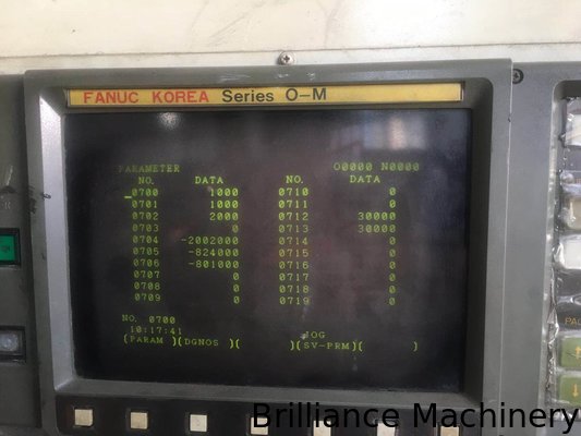 2003 Doosan MILLAC-80V Machine center, vertical