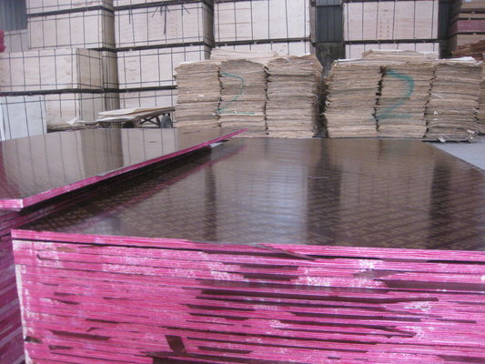 Melamine construction grade plywood