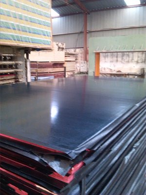 Customized Brown Film Faced Plywood / faced plywood sheets Indoor