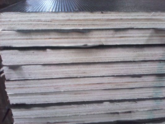 18mm Wbp Concrete Plywood Board 11 / 13 Layers In High Strengh