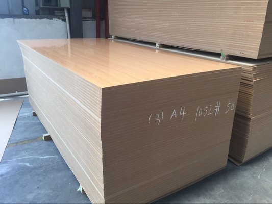 MELAMINE MDF.TITANIUM WHITE HIGH GLOSSY MDF,E2 GLUE