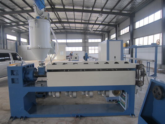 Cable Extrusion Single Screw Extruder Machine With PLC Screw Diameter Φ60 mm