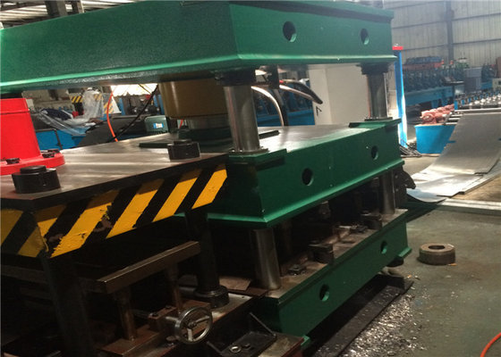 Shelf Panel Steel Forming Machines 5.5 KW 70mm Roller Axis Manual Uncoiler