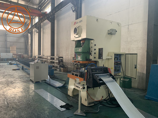 China Factory direct supply scaffolding walk board roll forming making machine for India