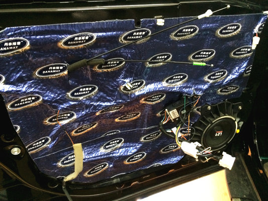 High Temperature Resistance Car Sound Deadening Pads Shockproof  with OEM / ODM Service
