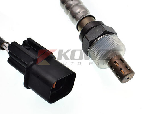 MN137944 Mitsubishi Engine Parts Eng Control Oxygen Sensor LH Position