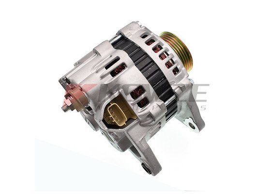 1800A007 Mitsubishi Engine Spare Parts Car Alternator Generator Assembly