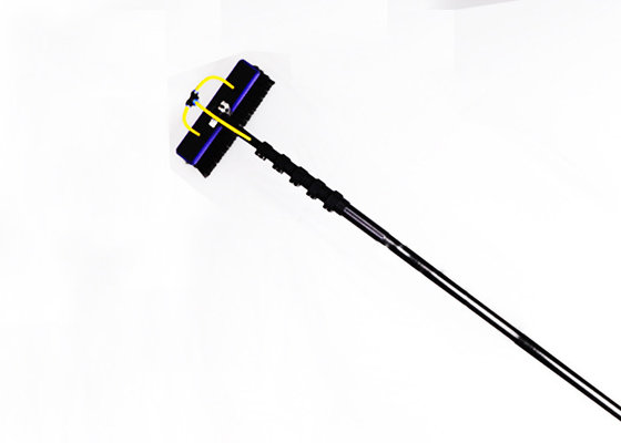 Long Telescopic Water Fed Window Washing Pole / Carbon Fiber Window Washing Pole