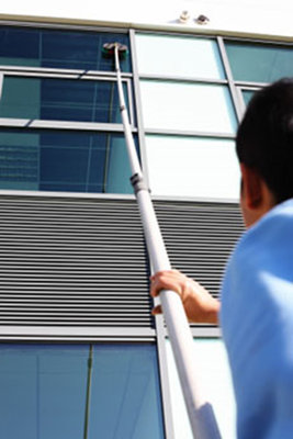 High stiffness 35 ft carbon fiber window cleaning poles , water fed pole / extension pole