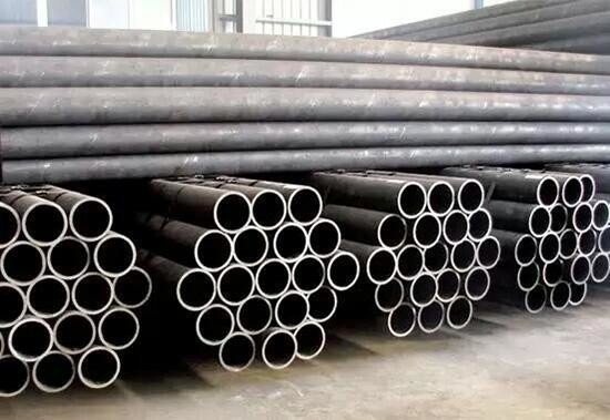 30mm Welded Steel Pipe Carbon Material High Frequency Welded Feature