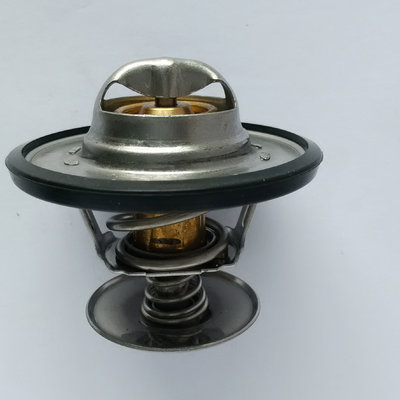 Auto Thermostat 1031881 1096699  SWT1532-88  for FORD GENERAL MOTORS OPEL  SEAT   SKODA     VOLKSWAGEN