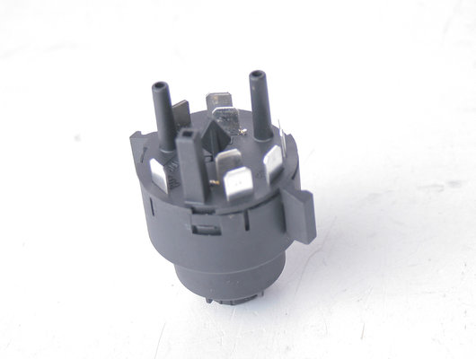 AUDI Ignition Switch 4A0905849B 4A0905849 893905849 / Car Ignition Parts
